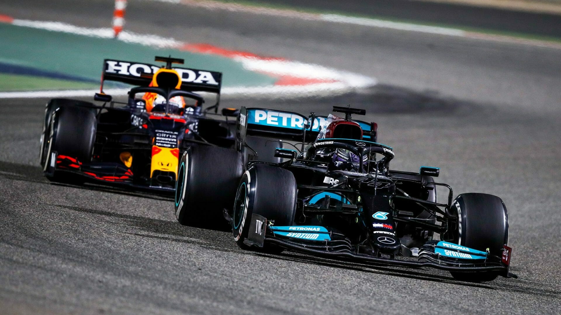 F1 Bahrain 2021: Hamilton Wins a Track Limits Fest | Motorsport101